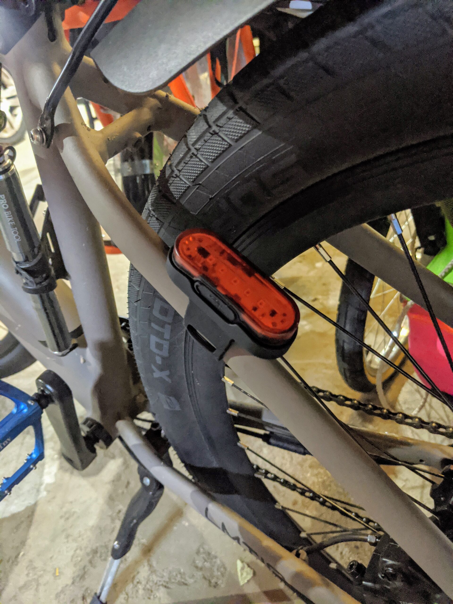 Thousand Chapter Helmet Review | And Heritage Comparison - Ebike Escape