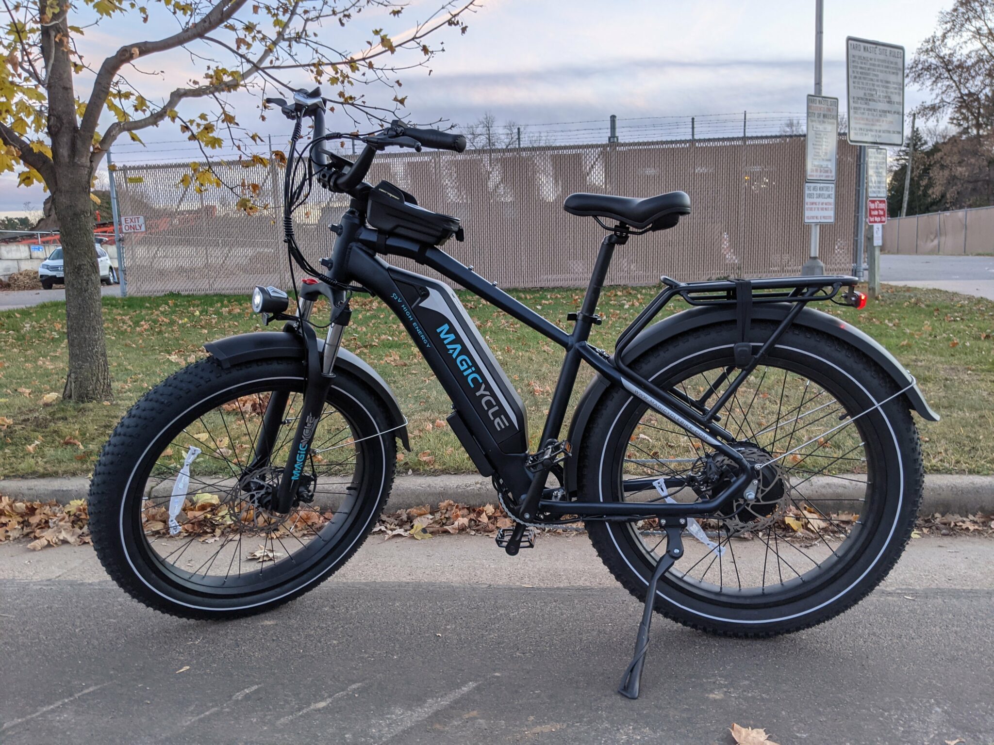 Magicycle Cruiser Review: One solid (and affordable) fat tire ebike ...