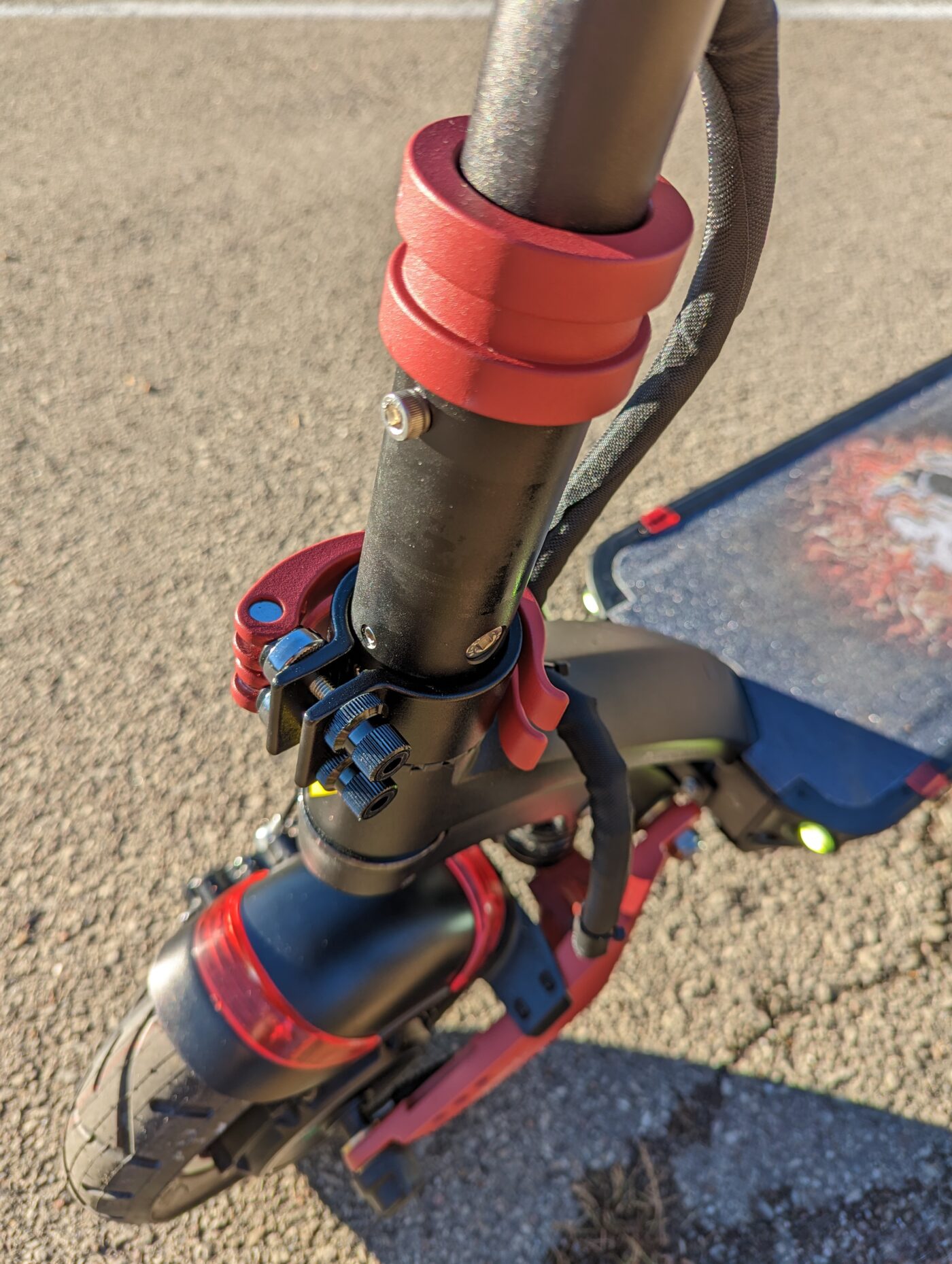 Varla Eagle One: A Powerful Dual Motor Electric Scooter - Ebike Escape