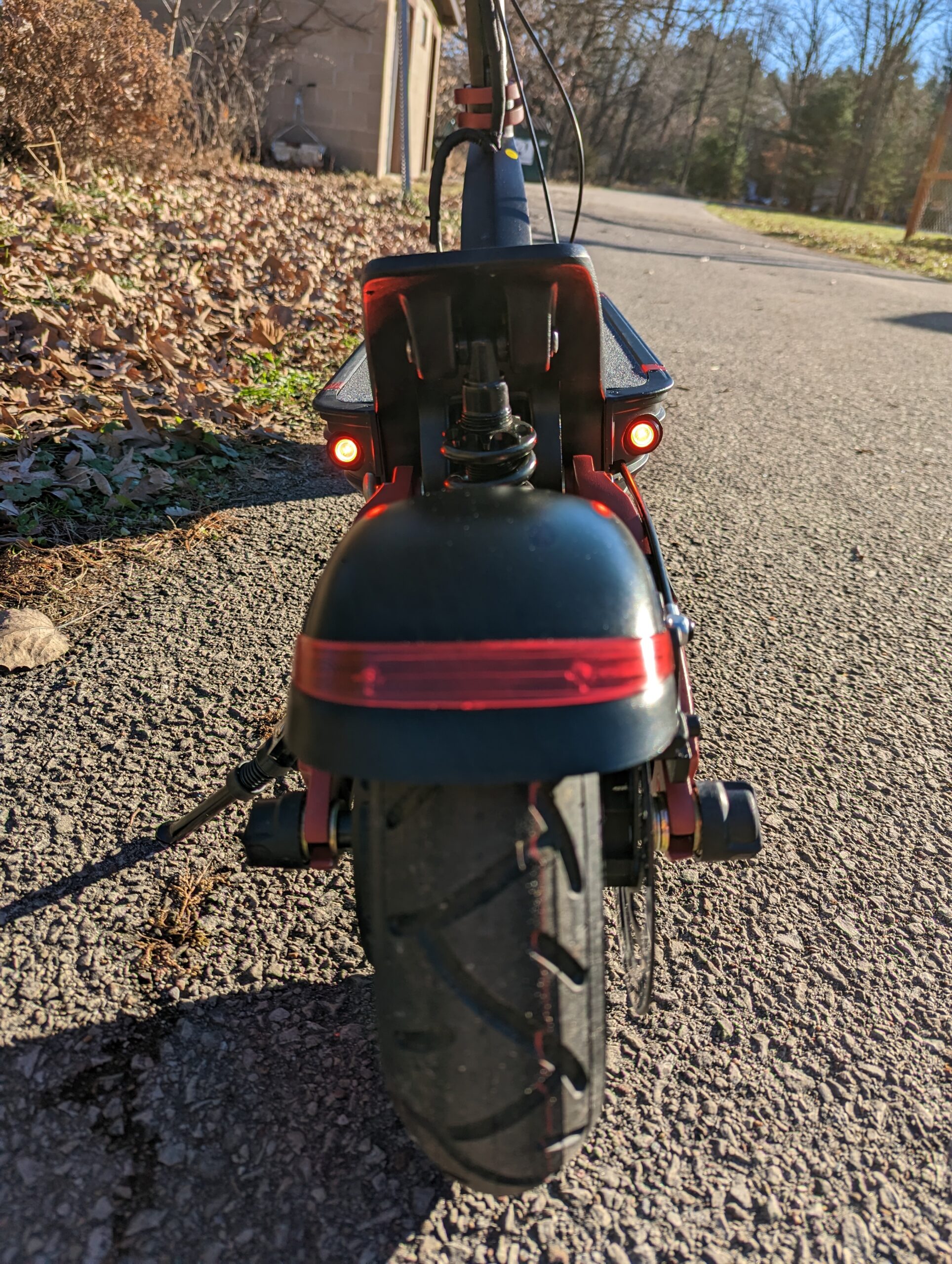 Varla Eagle One: A Powerful Dual Motor Electric Scooter - Ebike Escape