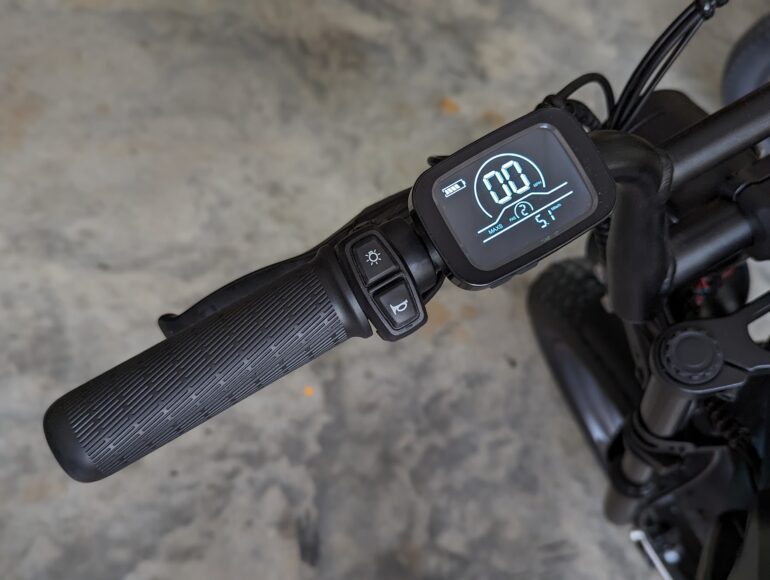 Moto-Inspired Design and AMAZING Price: Engwe M20 Review - Ebike Escape