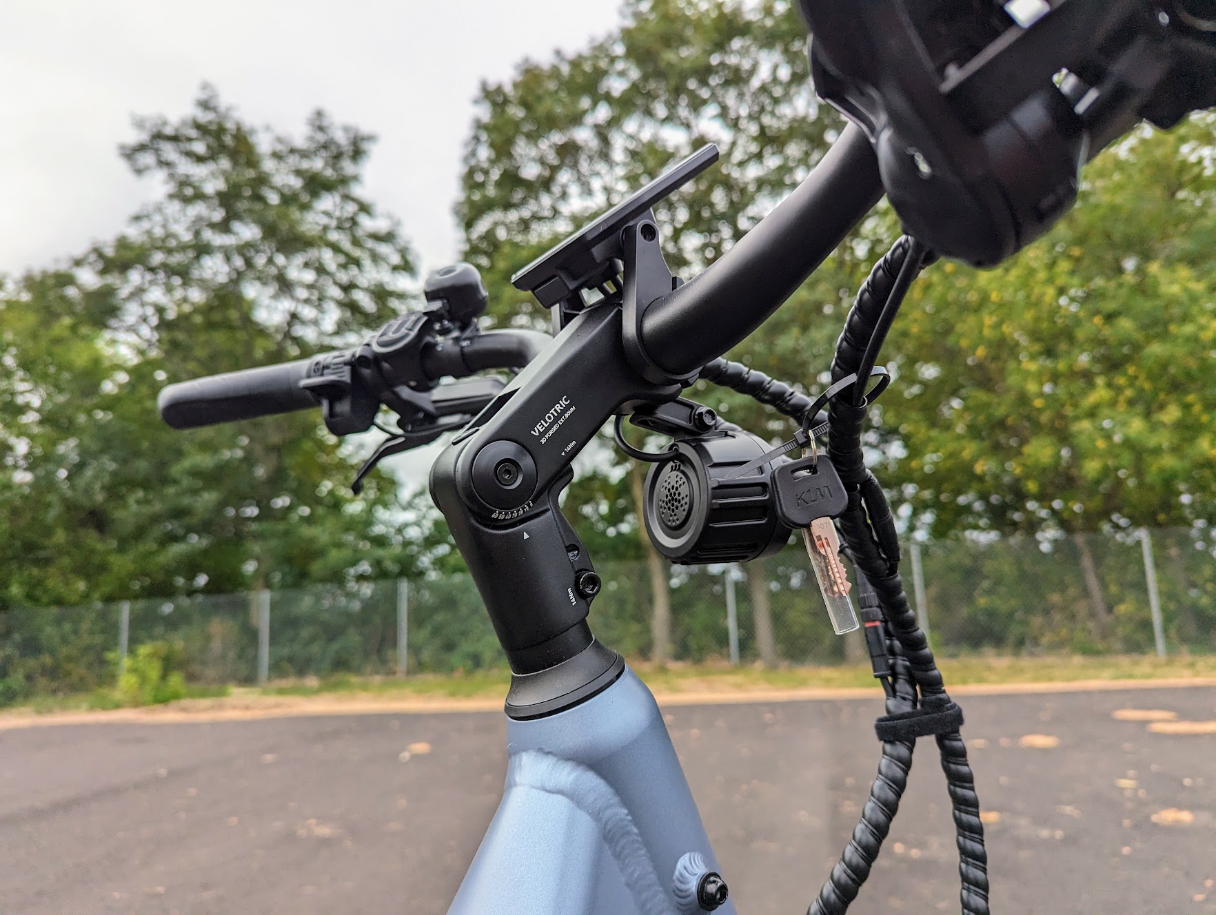 The Cargo Ebike That Can Do and Haul It All: Velotric Packer 1 Review ...