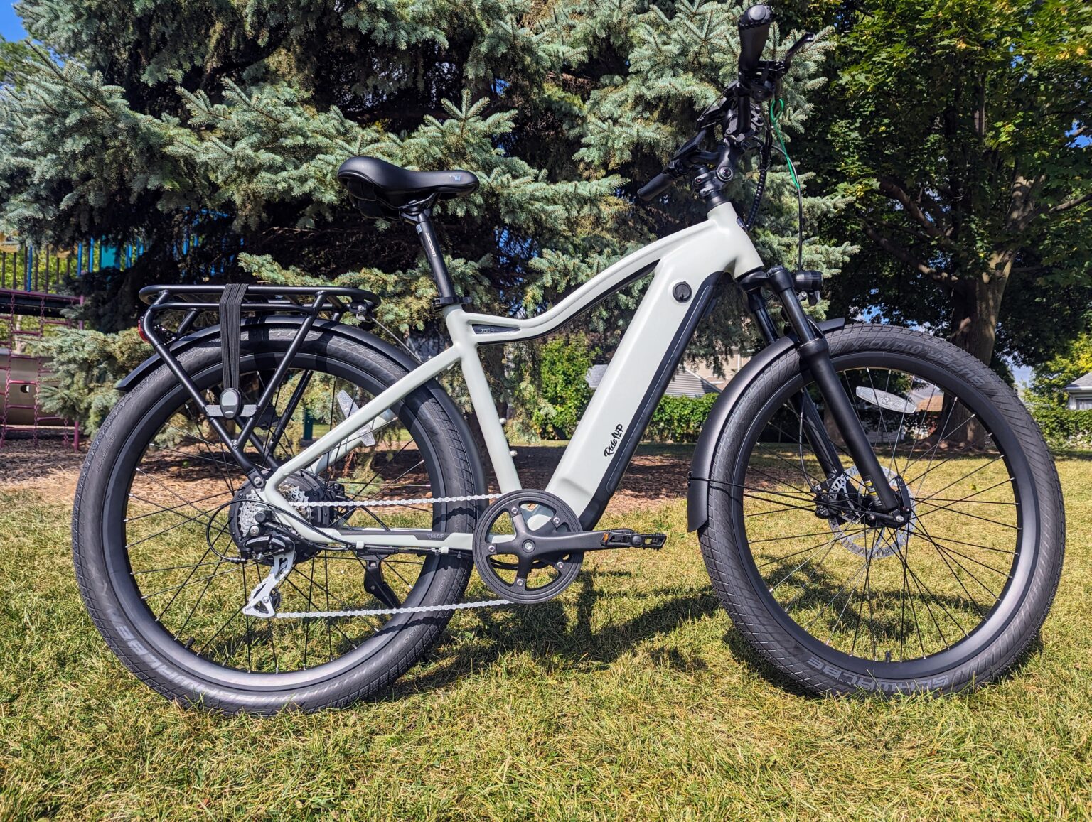 Ride1Up 700 Series Review: The Fully Loaded City Cruiser Hybrid Got ...